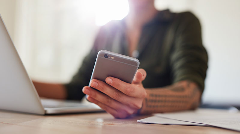 Control your business By Opting for Customized iPhone App Development ...
